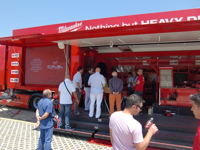 Roadshow Trucks | Showplace